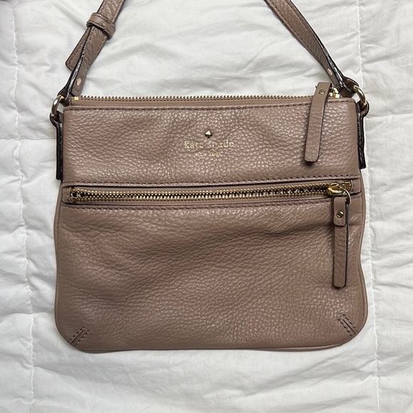 kate spade | Bags | Kate Spade Crossbody Bag Beige | Poshmark